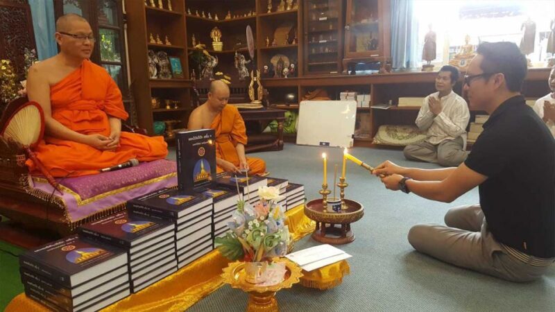 Chiang Mai: Silver Craftwork Temple Tour with Monk Meeting - An In-Depth Look at the Experience