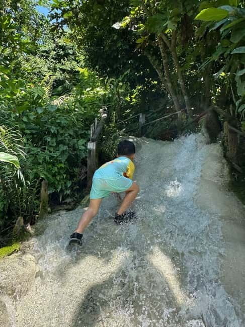 Chiang Mai Sticky Waterfall Adventure-Climb Like Spider-Man! - The Authentic Vibe and Portrait Opportunities