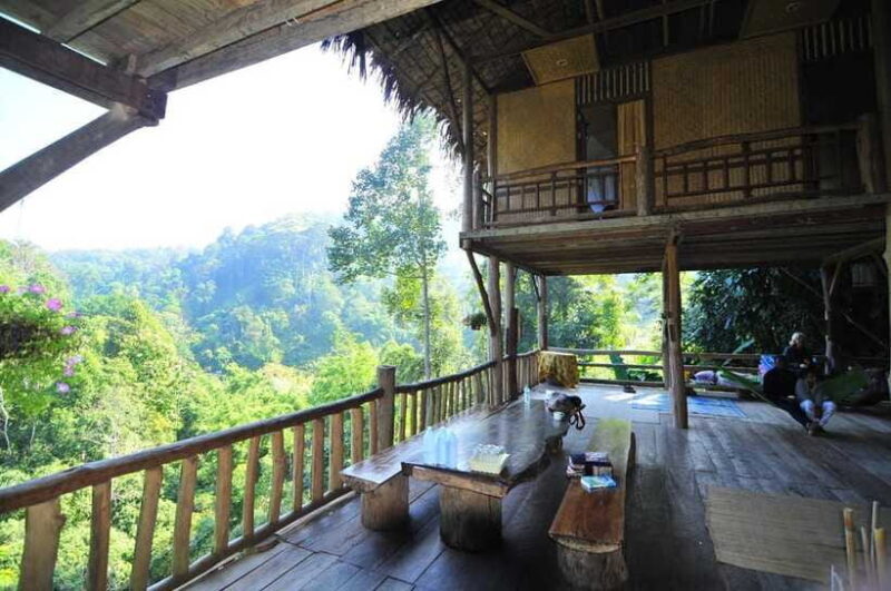 Chiang Mai: Sticky Waterfall & Caves Tour w/ Treehouse Stay - Exploring Chiang Dao Cave