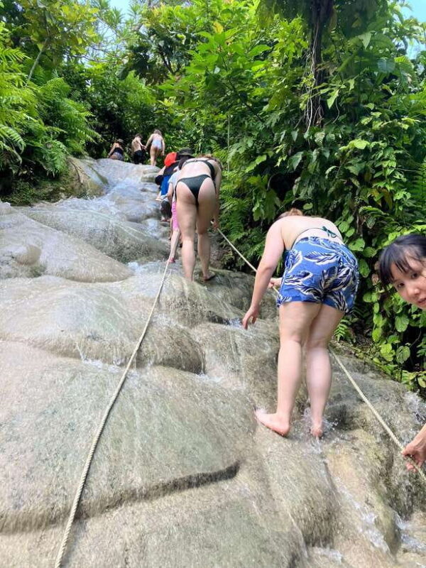 Chiang Mai: Sticky Waterfall scenic loop unseen lake &temple - A Deep Dive into the Itinerary