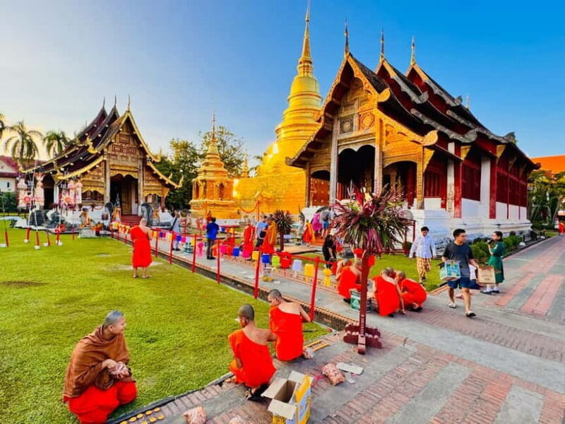 Chiang Mai: Temple And City Walking Tour Part I - Key Points