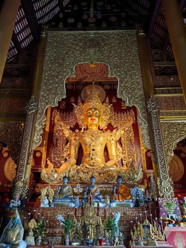 Chiang Mai: Temple & City Tour Part II - Authentic Experiences and Authenticity