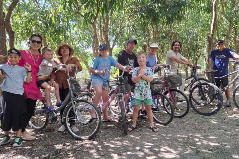 Chiang Mai: Thai Cooking Class & Village Cycling Tour - Key Points