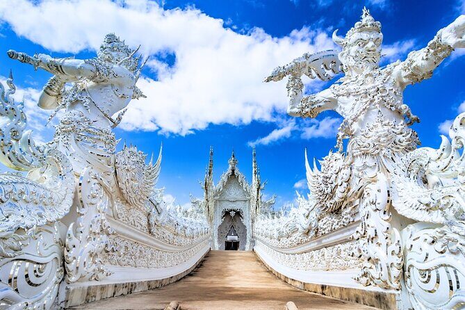 Chiang Mai to Chiang Rai: White Temple, Blue Temple, Lalitta Cafe - Wat Rong Khun: The White Temple
