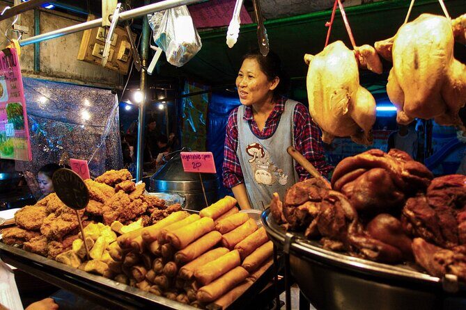 Chiang Mai Tuk Tuk Evening Tour with Temples & Street Foods - Stop 4: Chang Phuak Market — Flourishing Night Life