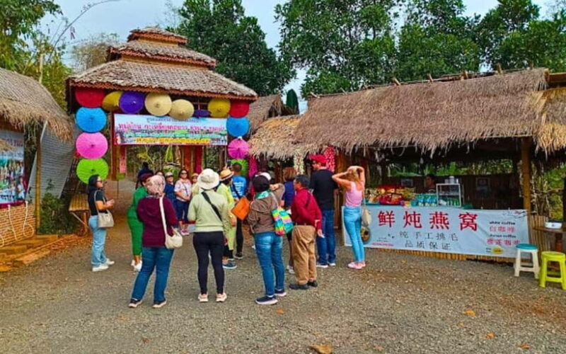 Chiang Mai: White & Blue Temples, Black House & Hill Tribes - The Cost and Value: Is it Worth it?