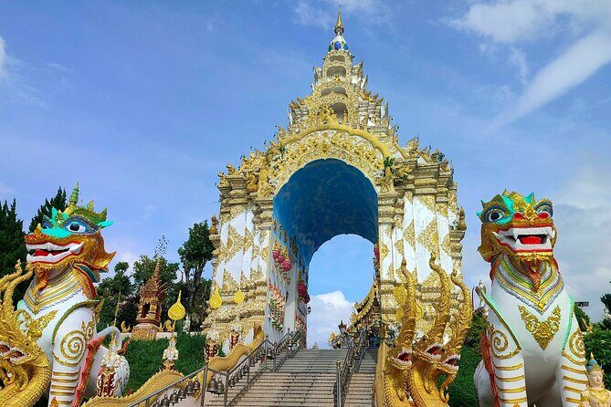 Chiang Mai: White Temple and Blue Temple Full Day Bus Tour - FAQs