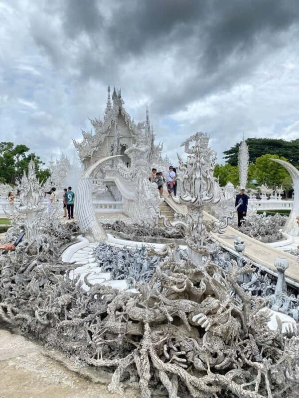 Chiang Mai: White Temple, Singha Park & Akha Farm Tour - Final Thoughts: Who Will Love This Tour?