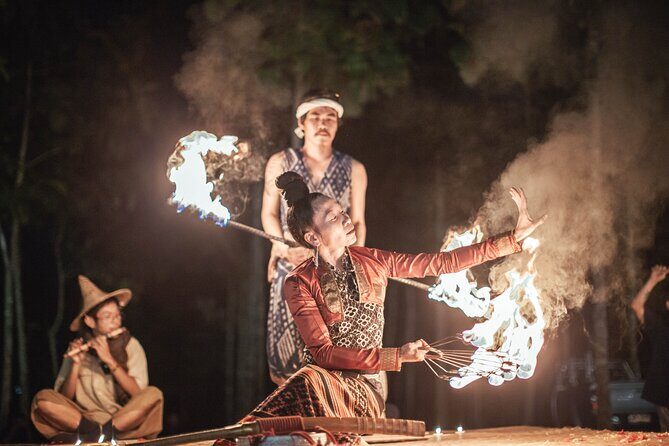 Chiang Mai Yi Peng Festival 2025 Lantern Release Experience - An In-Depth Look at the Chiang Mai Yi Peng Lantern Festival Tour