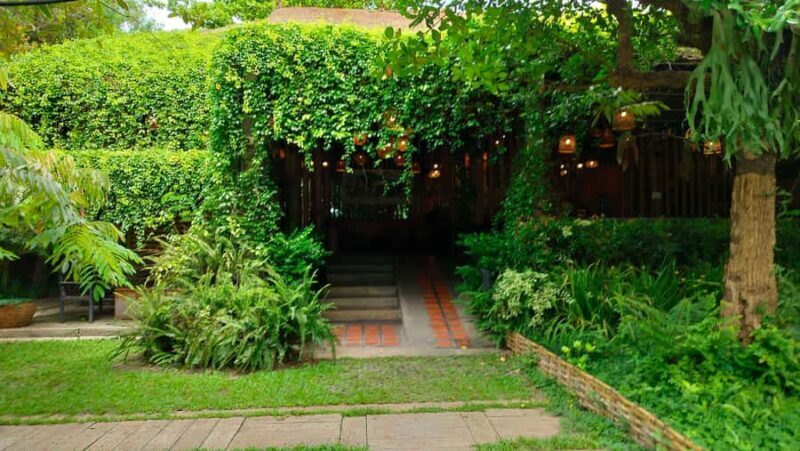 Chiang Mai:Chiang Rai White Temple, Blue and Red Temple Tour - Who Would Enjoy This Tour?