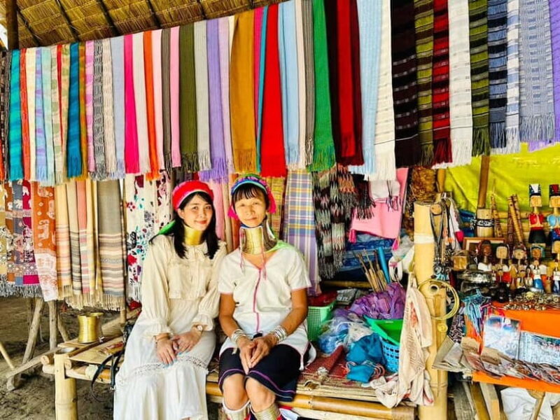 Chiang Rai: 3 Temples, Long Neck Village & Lalitta Café - Key Points