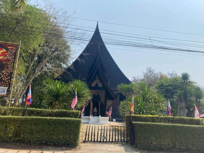 Chiang Rai: City Highlights One-Day Tour with Thai Lunch - Who Should Consider This Tour?