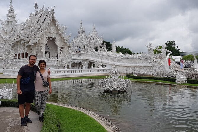 Chiang Rai: Guided Full-Day Highlights tour with Lunch - Practical Details