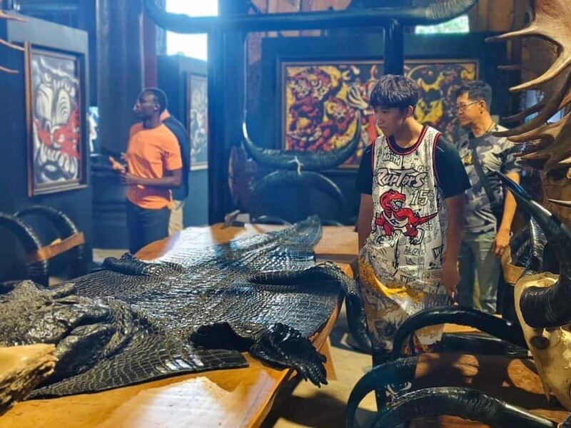 Chiang Rai: Guided Full-Day Highlights with Buffet Lunch - Who Should Consider This Tour?