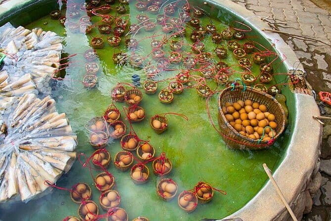 Chiang Rai Highlights White Temple Blue Temple and Lalita Cafe - Practical Details That Matter