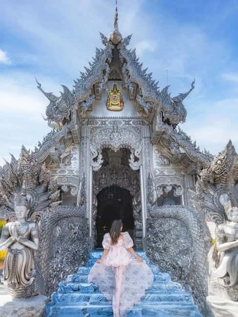 Chiang Rai IG Lalitta Cafe and White, Blue, Red Temples Tour - What to Expect from the Itinerary