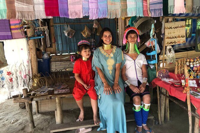 Chiang Rai nice places tour for oldest tourist included Pick-up - Who Would Love This Tour?