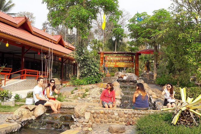 Chiang Rai One Day Tour from Chiang Mai including White Temple & Golden Triangle - Evaluating the Price and Overall Value