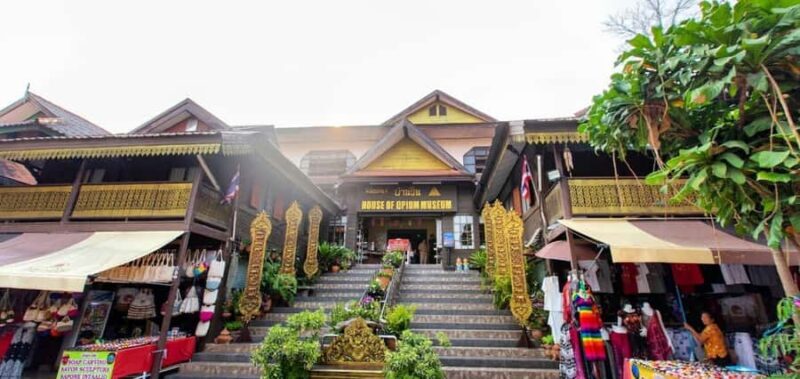 Chiang Rai: Private 1 Day City Tour - An Introduction to the Tour Experience