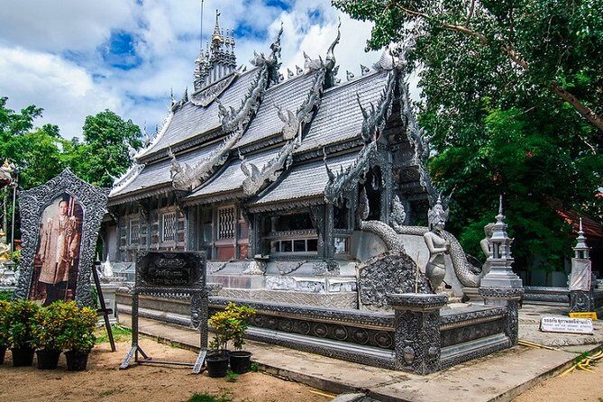 Chiang Rai Temples Private Tour from Chiang Mai with Lunch - The Cost and Value