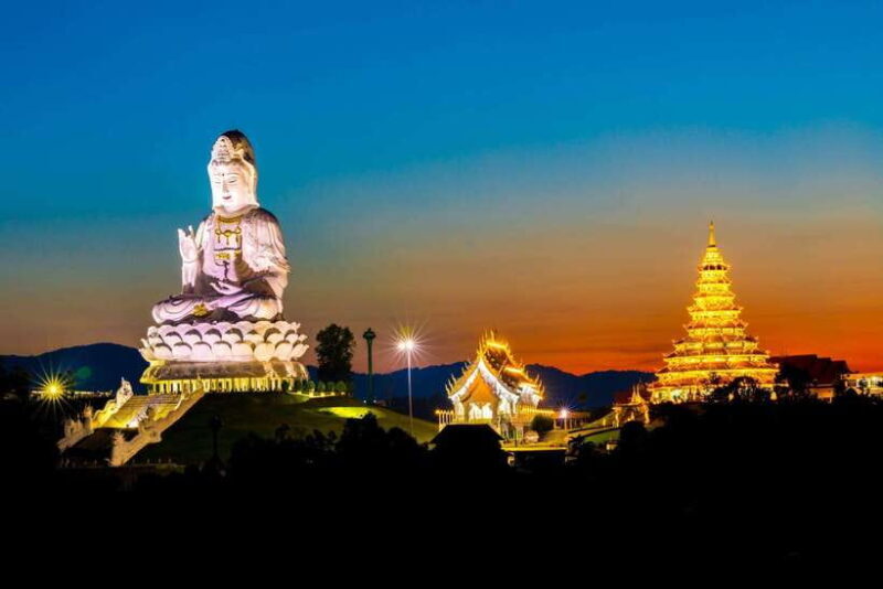 Chiang Rai Tour: White & Blue & Big Buddha (Red)Temples - Guide and Organization