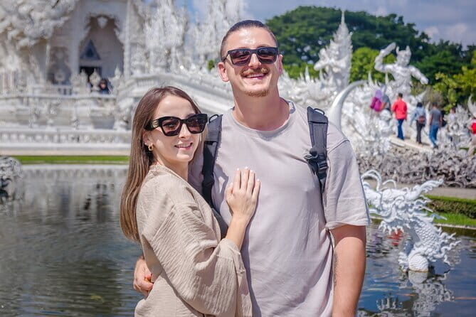 Chiang Rai White Blue Red Temples with Hot Spring from Chaing Mai - Who Should Consider This Tour?