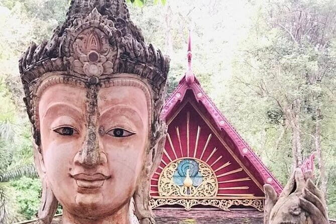 Chiang Rai White Blue Red Temples with Hot Spring from Chaing Mai - Frequently Asked Questions