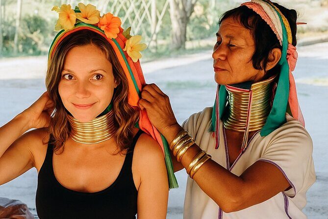 Chiang Rai White, Red, Blue Temples Tour + Lunch (Fr. Chiang Mai) - Transportation & Group Size: Why They Matter