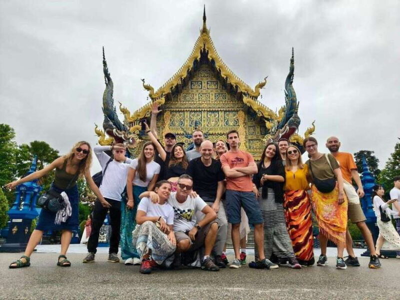 Chiang Rai: Wonderful Temples & 7 Major Sites | Buffet Lunch - An In-Depth Look at the Tour Experience