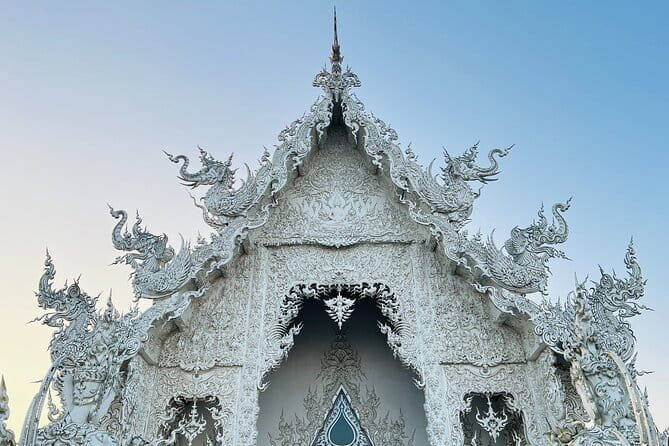 Chiang Rai:Discover 7 Must-See Spots & Tickets, Lunch Included - Overview of the Experience