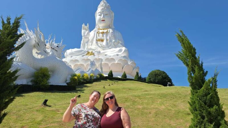 Chiang Rai:Guided Highlights attraction places private tour - The Sum Up