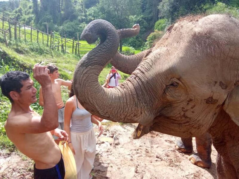 Chiangmai: Karen Weaving and Rafting Tour - Authenticity and Local Engagement
