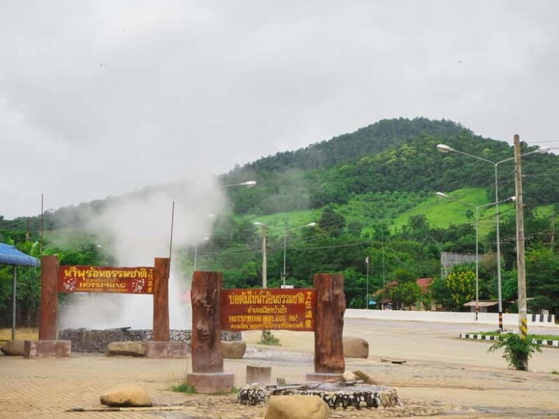 ChiangMai: Nirvana Hot Spring & Chiang Rai Temple Experience - Authenticity and Value