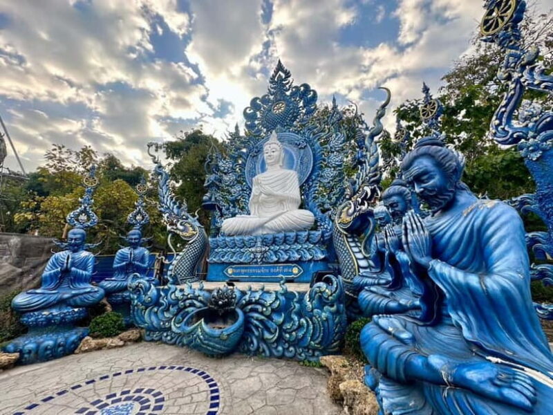 Chiangrai Full day: Popular 7 Locations with Thai buffet - A Deep Dive into the Chiang Rai Full-Day Tour