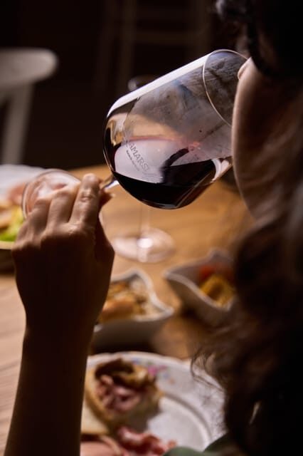 Chianni: wine and oil tasting with lunch or dinner - Key Points