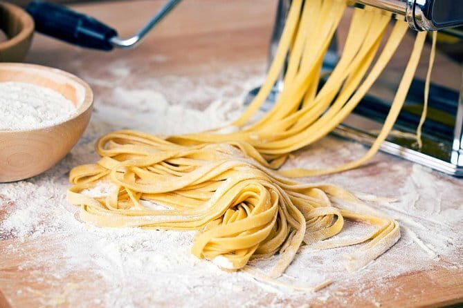 Chianti Region and San Gimignano including wine tasting and light lunch - Practical Details & What to Expect