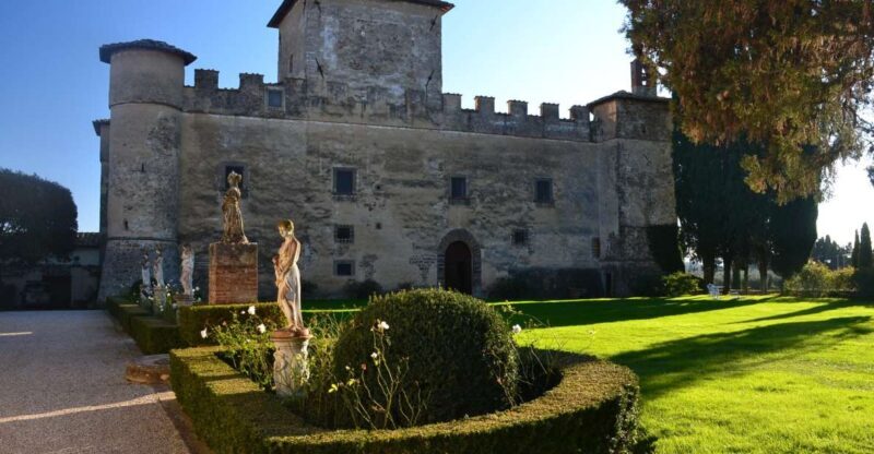 Chianti Rufina: Wine Tour in Castle & Historical Villa - Key Points