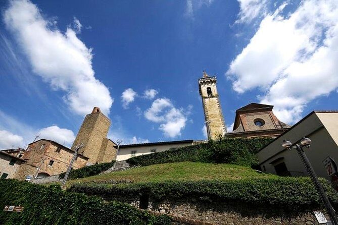 Chianti Wine and Vinci half day Small Group Tour from Montecatini Terme - Transportation and Group Size
