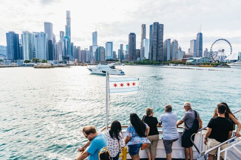 Chicago: 1.5-Hour Lake and River Architecture Cruise - An In-Depth Look at the Experience