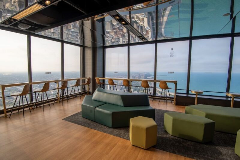 Chicago: 360 Chicago Observation Deck Sip and View Ticket - Who Is This Tour For?