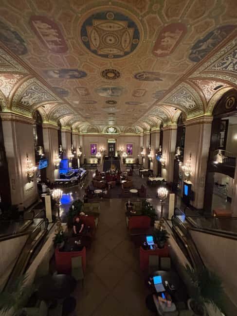 Chicago: Architecture & True Crime History - Key Points