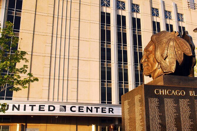 Chicago Blackhawks Ice Hockey Game Ticket at United Center - Who Will Love This Experience?