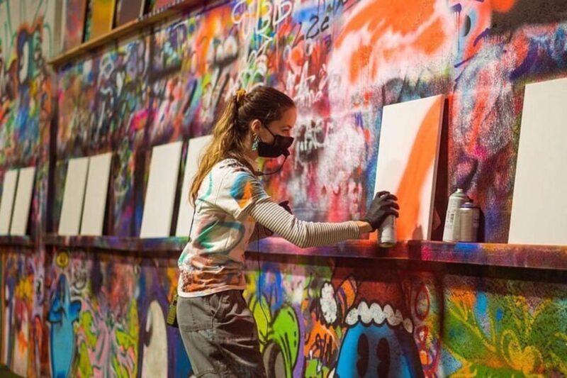 Chicago: BYOB Spray Paint and Sip Workshop - FAQ: Your Questions Answered