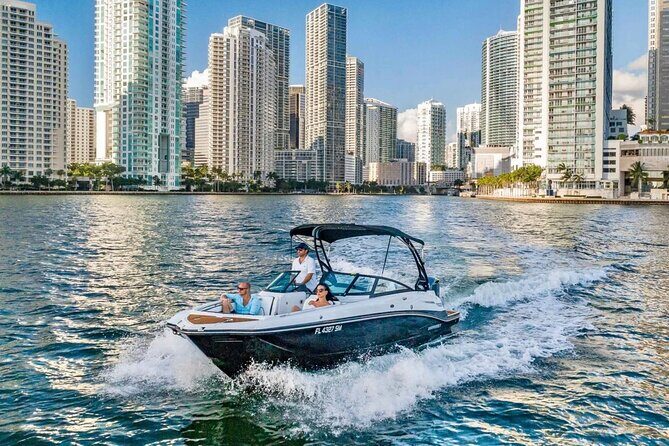 Chicago City Boat Tours - The Experience: Private Boat Tours with a Personal Touch