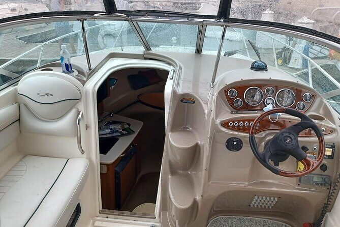 Chicago City Boat Tours - Why This Tour Might Be the Right Choice for You