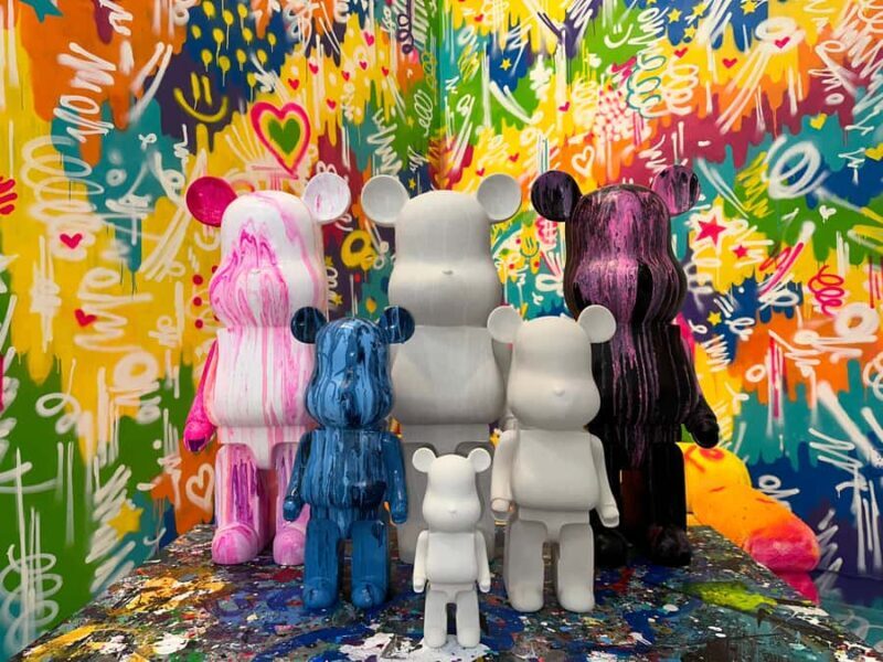 Chicago: Creative Team Building - Paint Your Own Fluid Bear - Authentic Experiences and Reviews