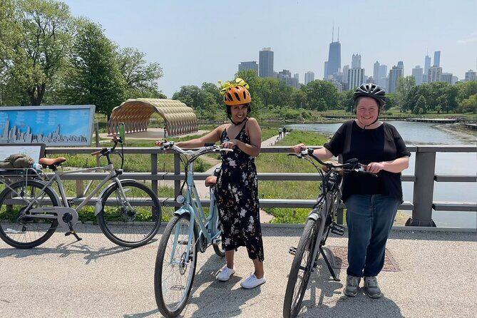 Chicago E-Bike Tour: Lakefront, Lincoln Park & Museum Campus - A Deep Dive into the Chicago E-Bike Experience