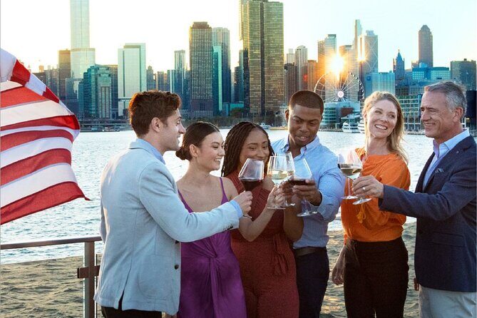 Chicago Fireworks Premier Plus Dinner Cruise on the Chicago River - Who Should Consider This Tour?