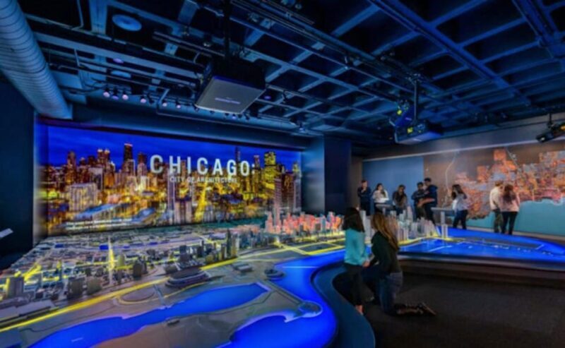 Chicago: First Lady River Cruise & Architecture Center Combo - Who Is This Tour Best For?