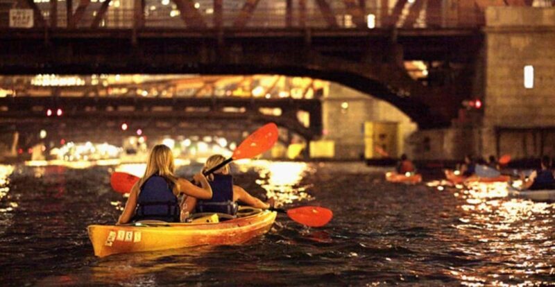 Chicago: Ghosts and Gangsters Night Kayak Tour - An In-Depth Look at the Experience